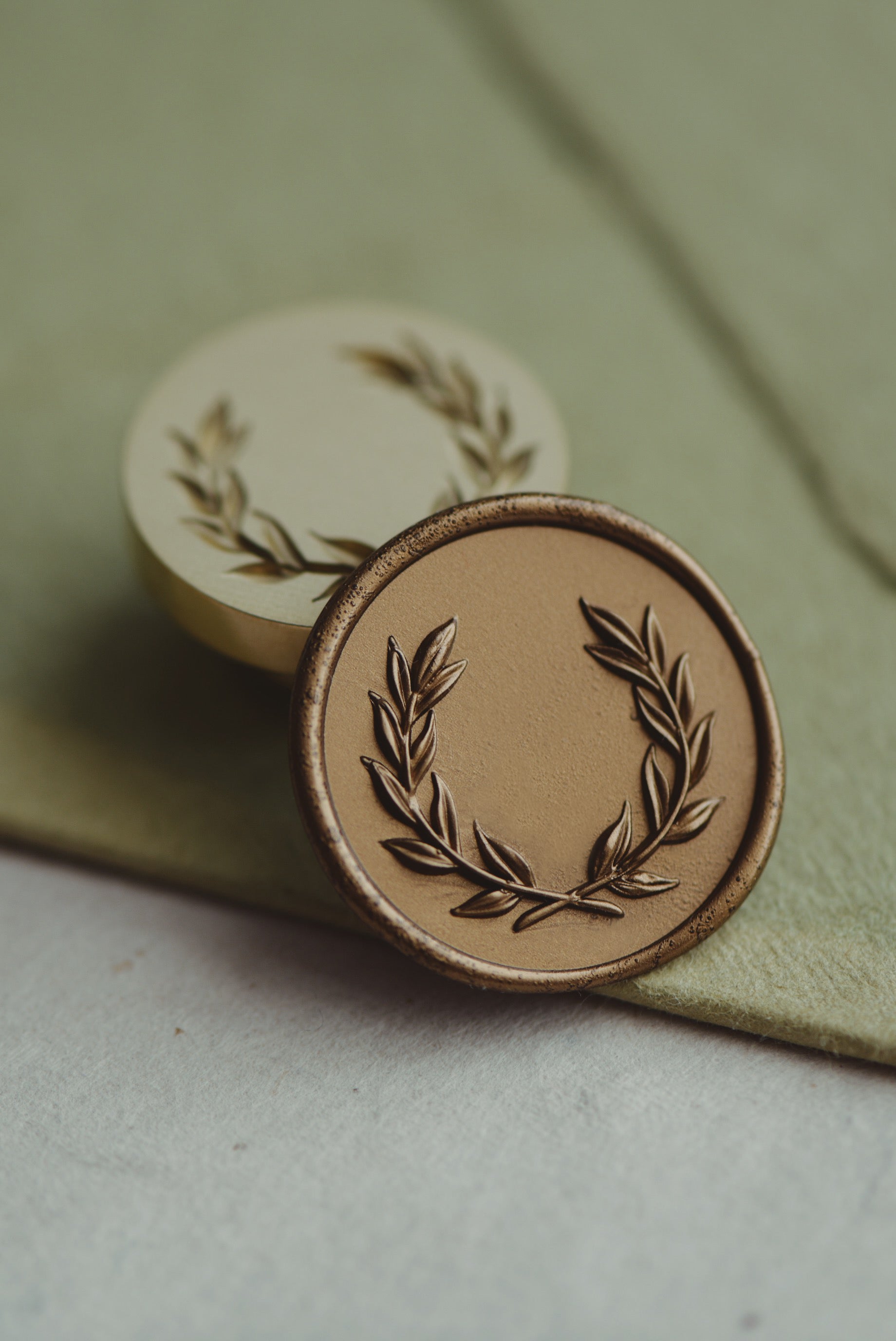 Pelargon Design 3D Laurel Olive Wreath Peace Wax Stamp